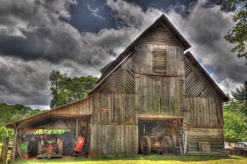 James's Frames: OLD BUILDINGS & BARNS OF CHEROKEE