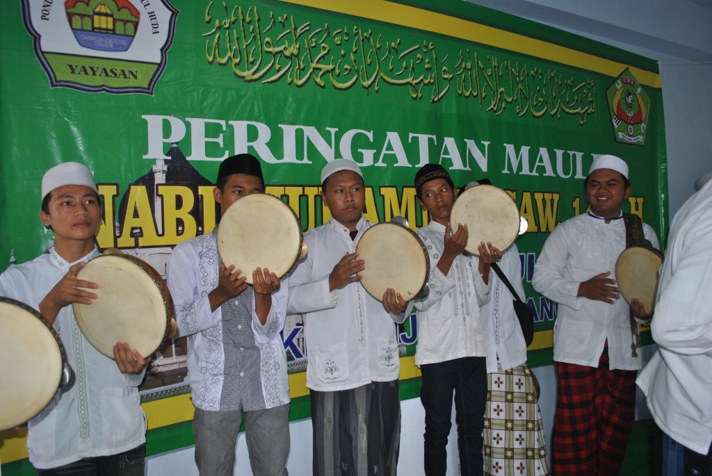 Ekstra Kurikuler Al-Banjari di SMK NU Miftahul Huda - SMK NU MIFTAHUL ... Ekstra Kurikuler Al-Banjari di SMK NU Miftahul Huda - SMK NU MIFTAHUL ...