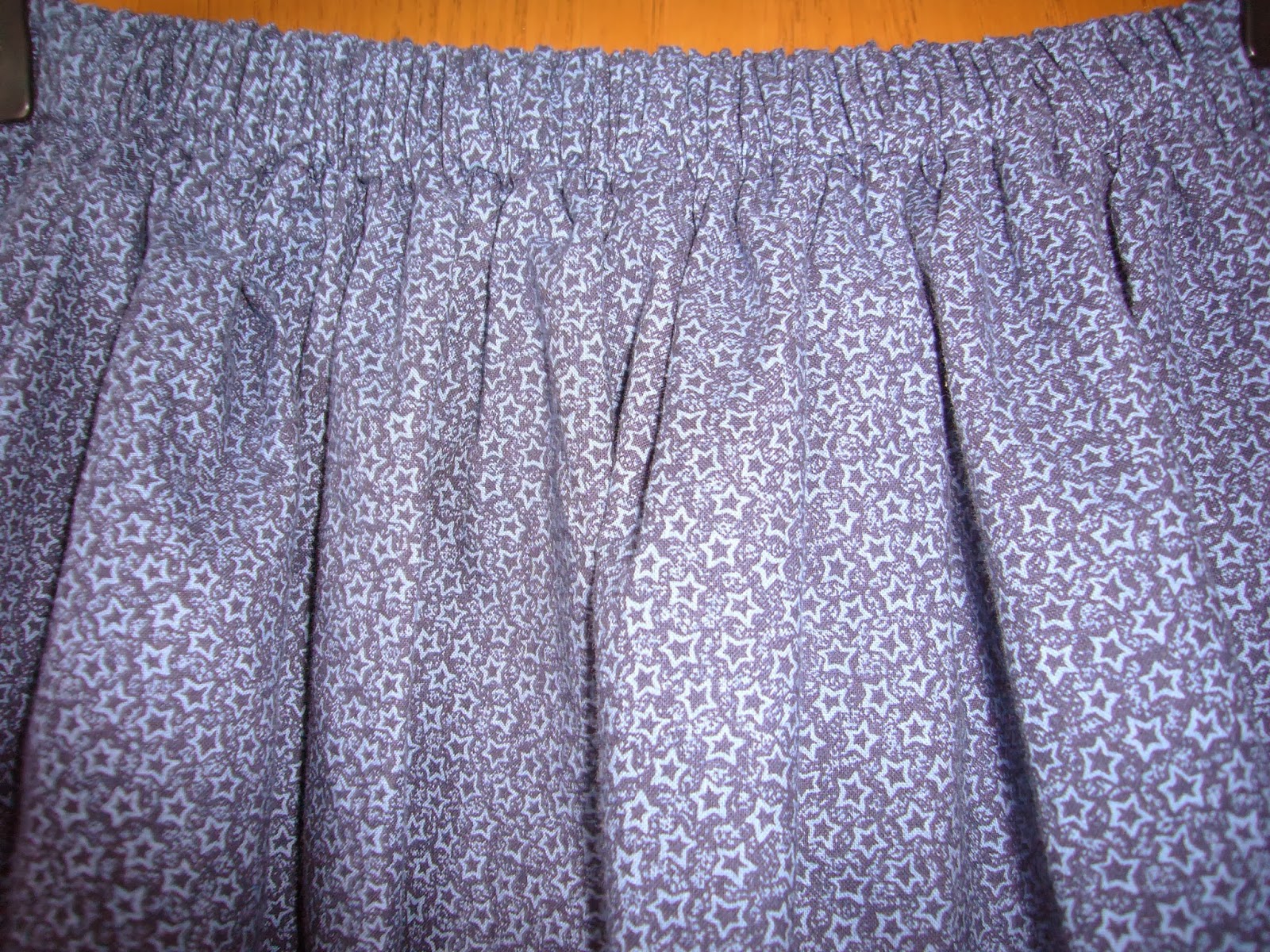 A Bobbin Winding Mama: Sprigged Calico Skirt