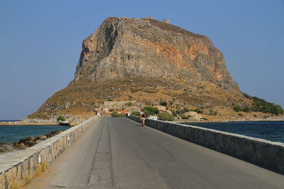 del MEDITERRÁNEO: GREECE. ELLADA. PELOPONNESE. LAKONIA. TRINISA.