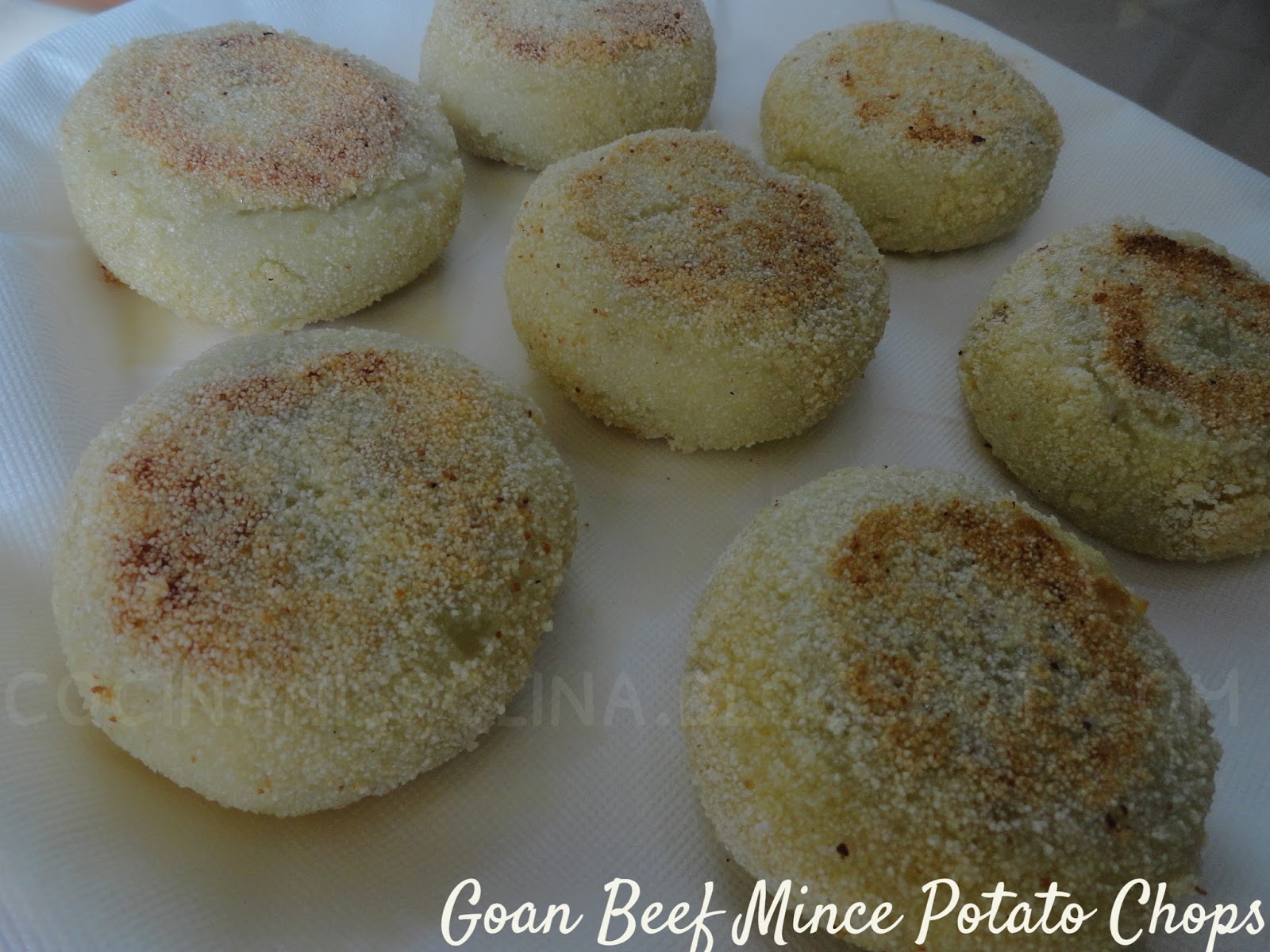 Cocinanispolina: {Recipe}Goan Beef Mince Potato Chops