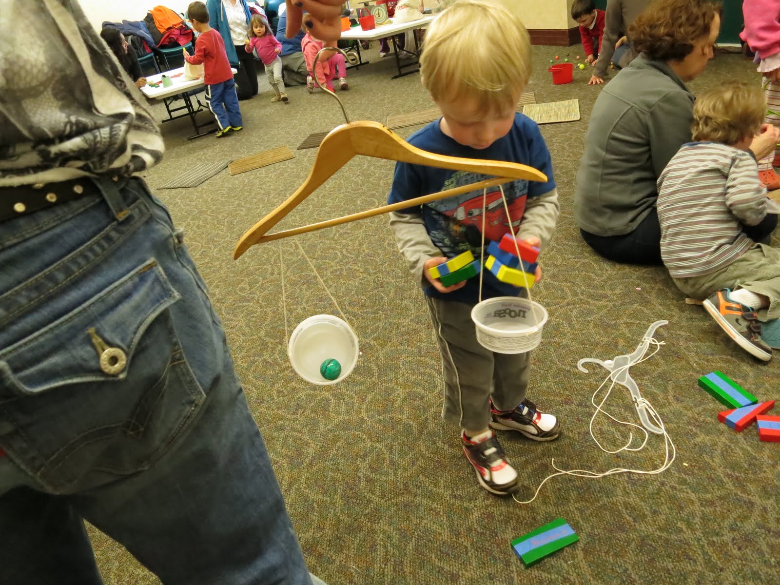 WonderWorks: Scales and Weight : library makers