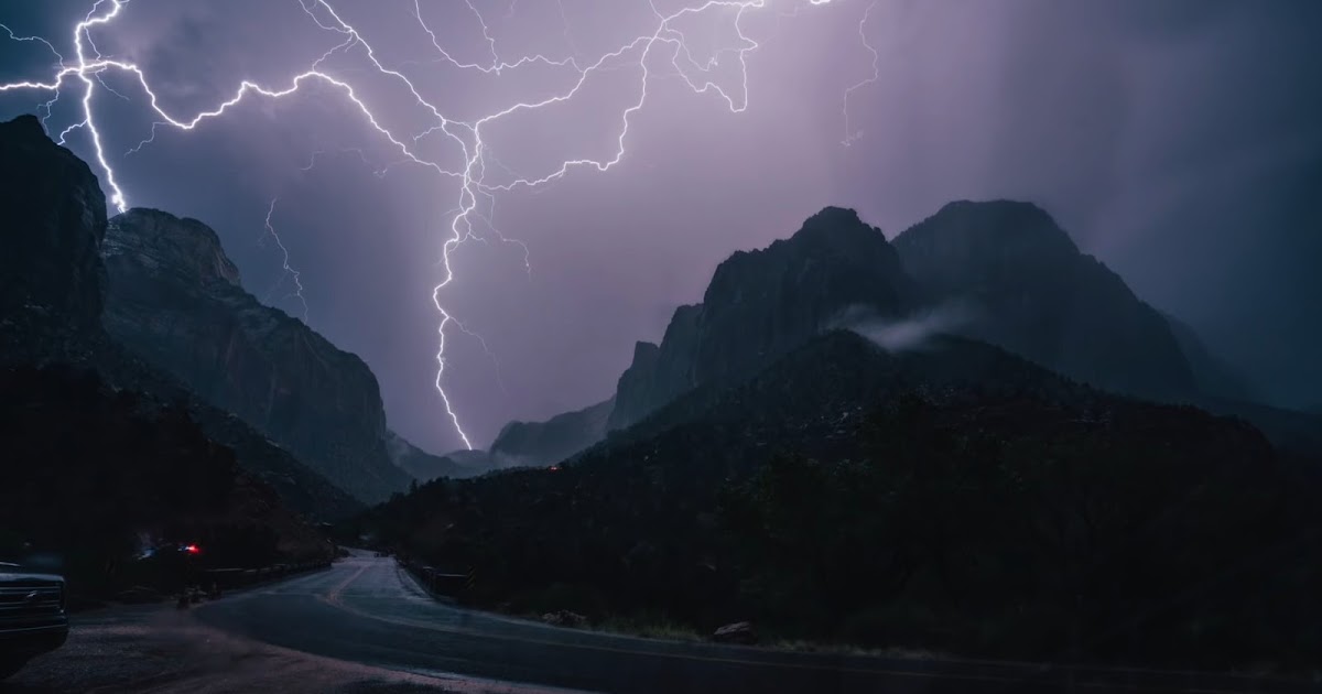 TAKE STRIKING LIGHTNING Photos Now! - 5 Secrets to take photos of the ...