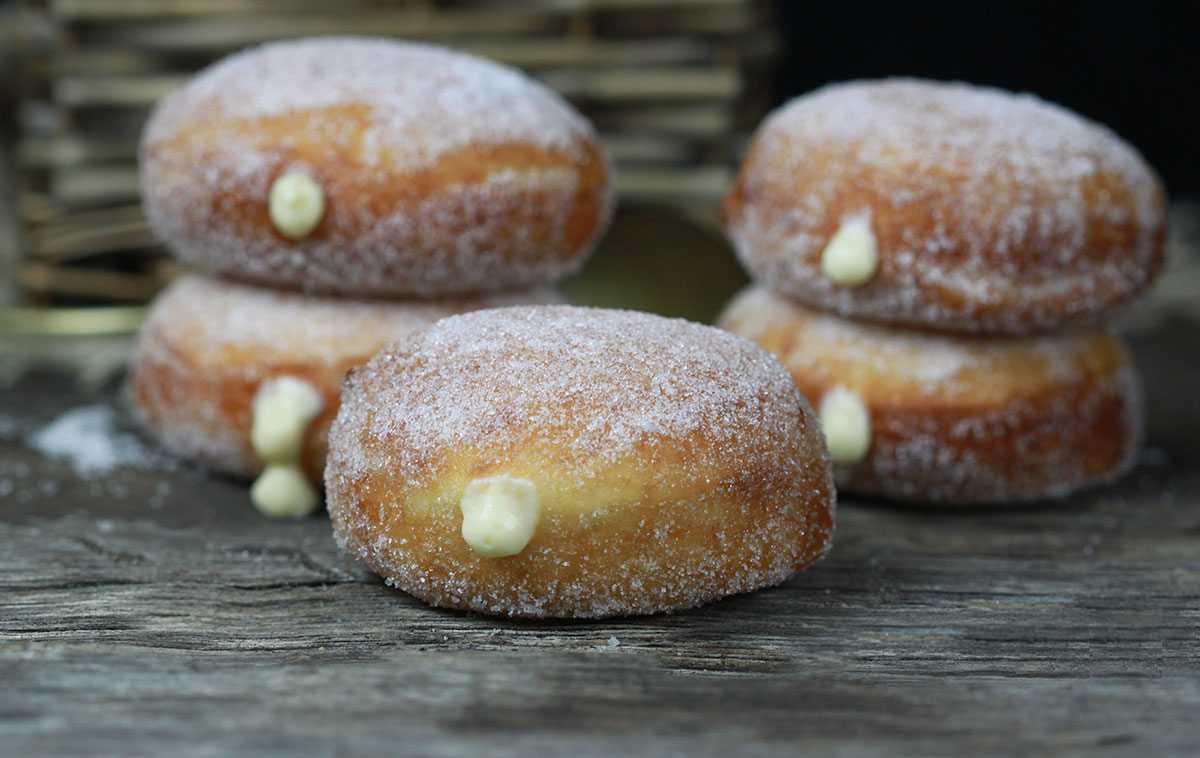 LA PANADERIA FLORIDO: DONUTS RELLENOS DE CREMA