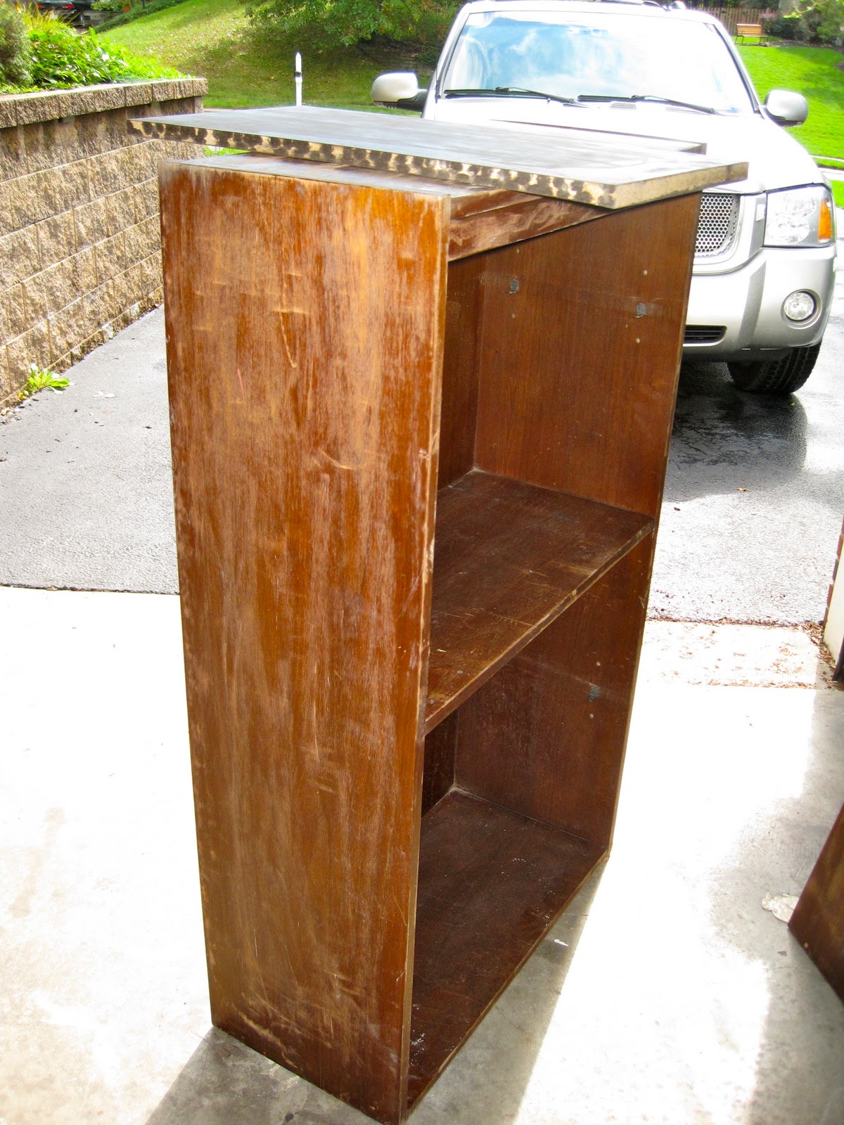 The Vintage Magi:: From Trash to Treasure Tutorial: Solid Wood Shelves