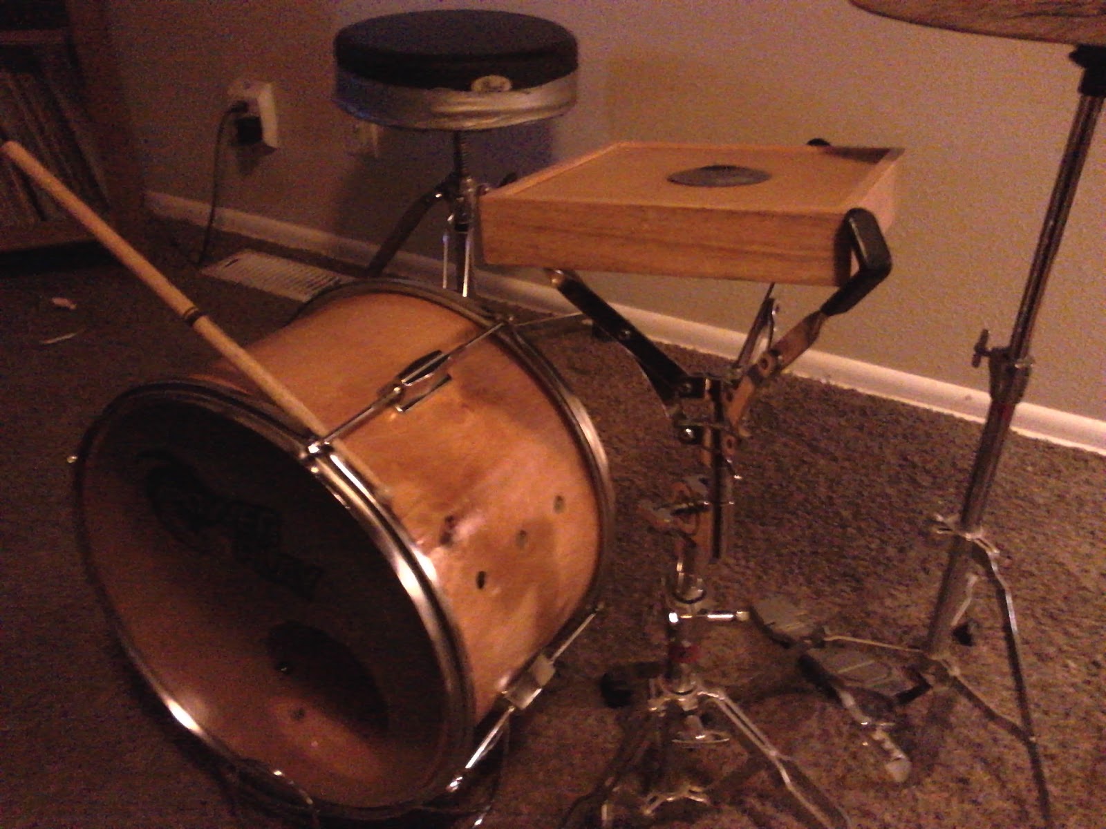 Crazy Drum Kits: Crazy Tiny Square Snare Kit