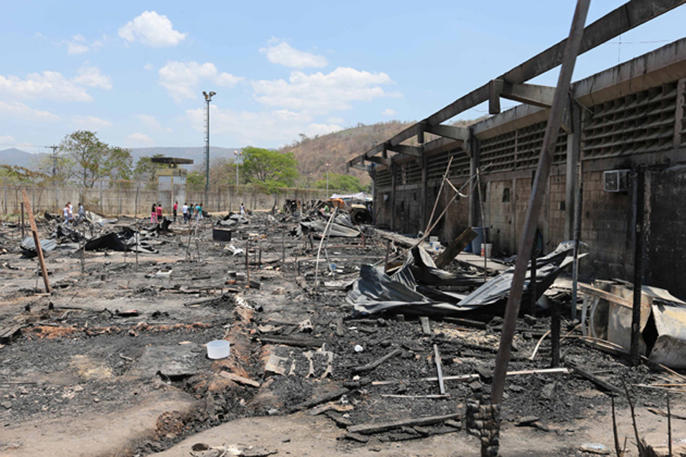 En fotos: así se encuentra la cárcel de Tocorón tras el incendio del ...