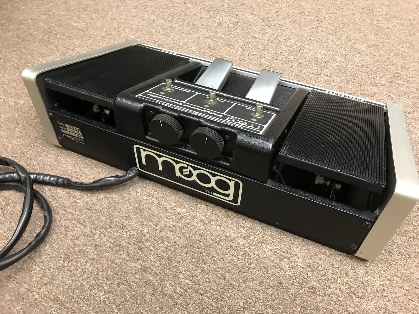 MATRIXSYNTH: Polymoog Synthesizer Professionally Restored SN 1397