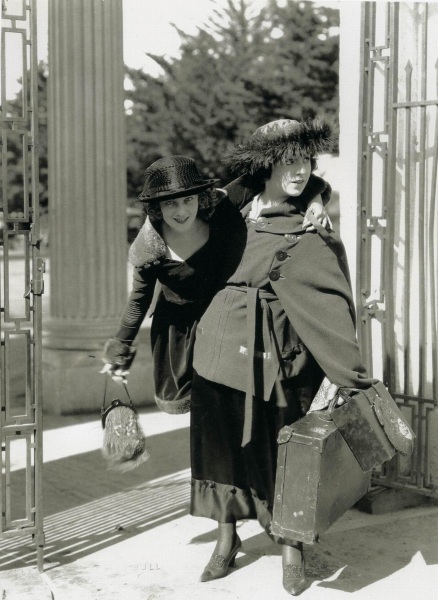 Los Grandes Fotografos: Clarence Bull (1896-1979)