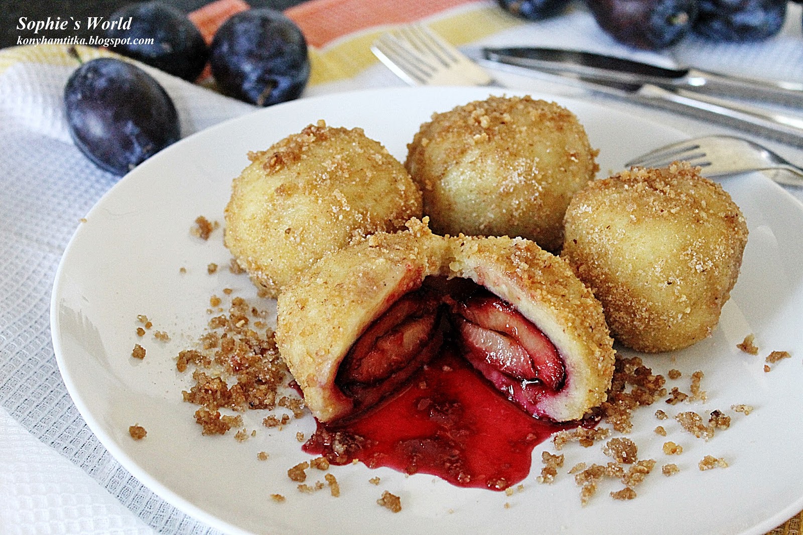 Sophie`s World : Knedle ili gomboce sa šljivama, provereni recept