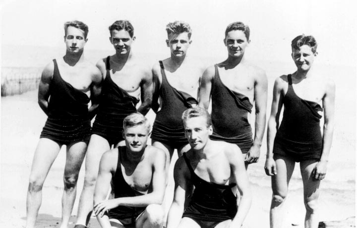 CASUAL: THE HISTORY OF MENS SWIMWEAR