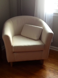 Two It Yourself: Ikea hack: Ektorp chair gets an easy makeover