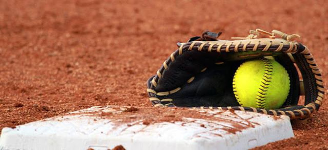 ELKMONT DIAMONDS: SPRING BREAK SOFTBALL