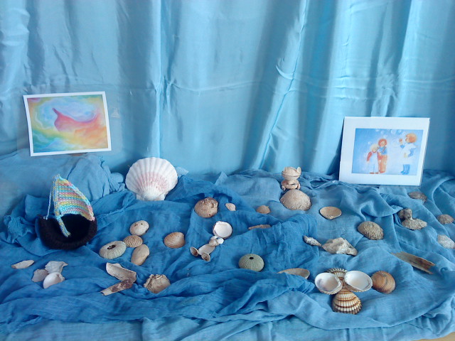 Waldorf By Me: Ljetni svetkovni stol / Summer nature table