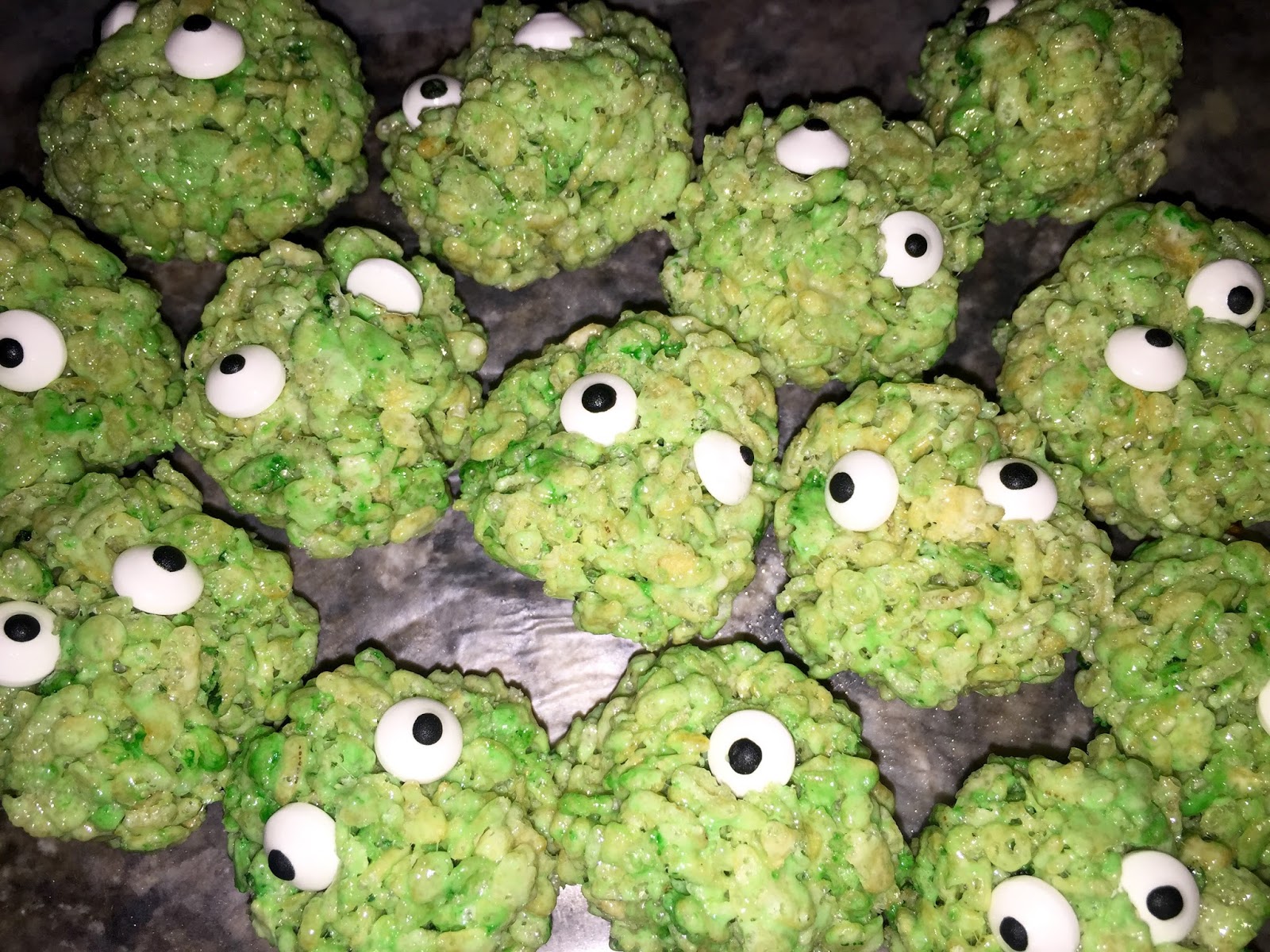 Living on Cloud Nine: MONSTER BRAINS MUNCH MIX...the MOST REQUESTED ...