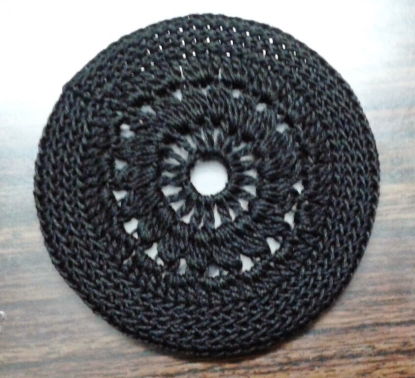 Free crochet Coaster cover pattern ~ Free Crochet Patterns