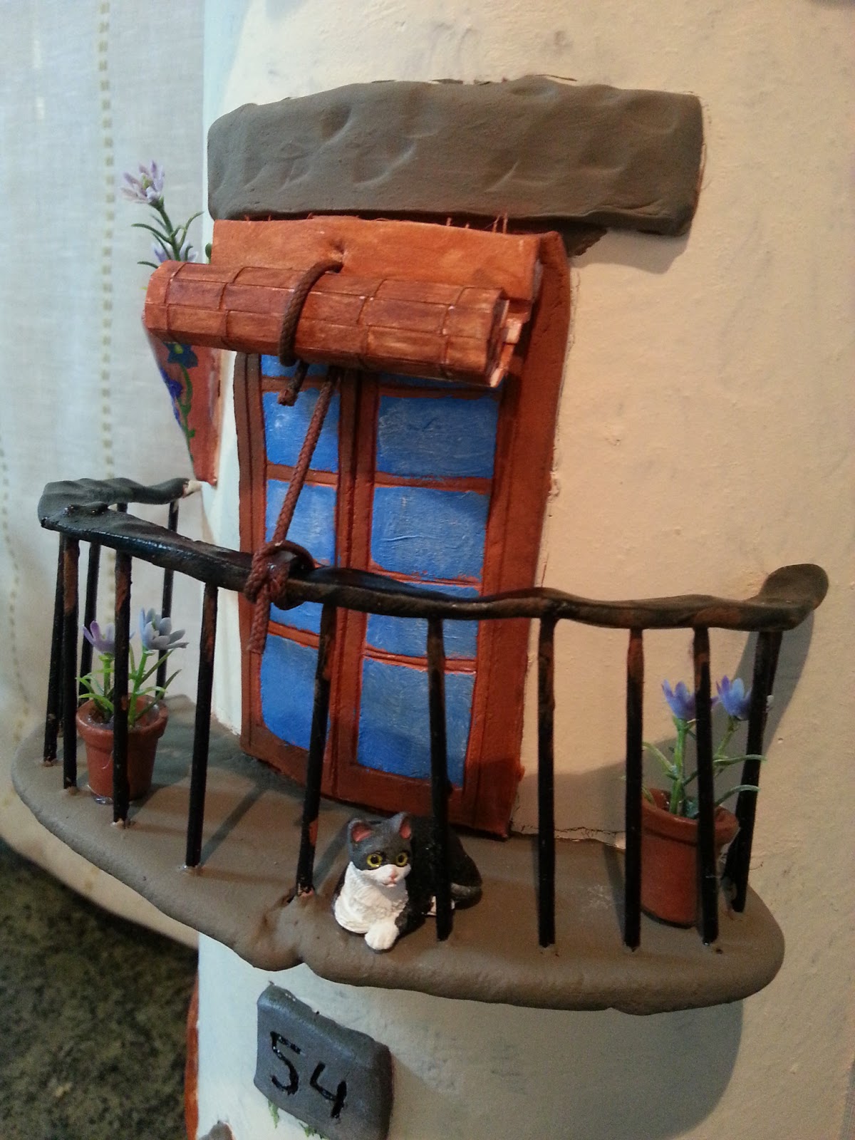 Las cosicas de Bea: TEJA CON BALCON