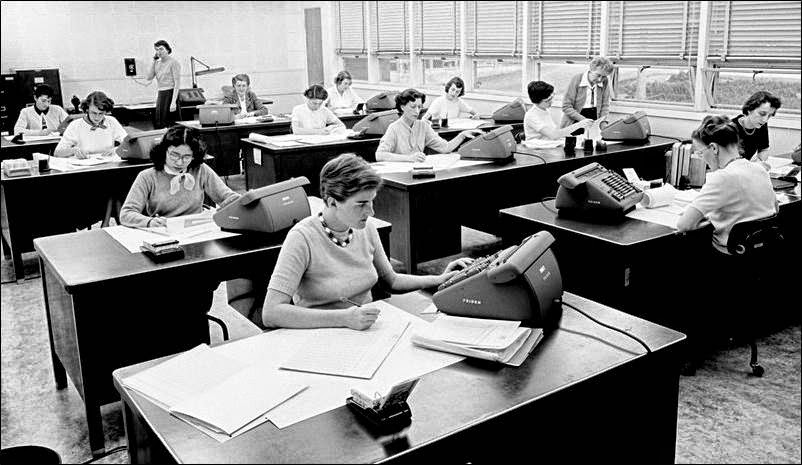 CIS 471: Recommended podcast: the women who programmed the ENIAC