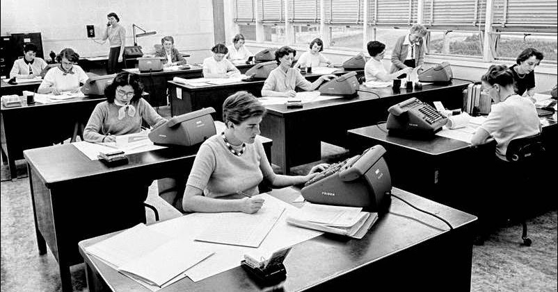 CIS 471: Recommended podcast: the women who programmed the ENIAC