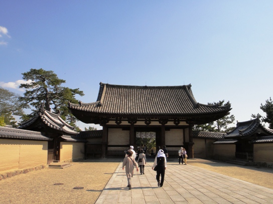 Life with hubby: Horyuji Temple