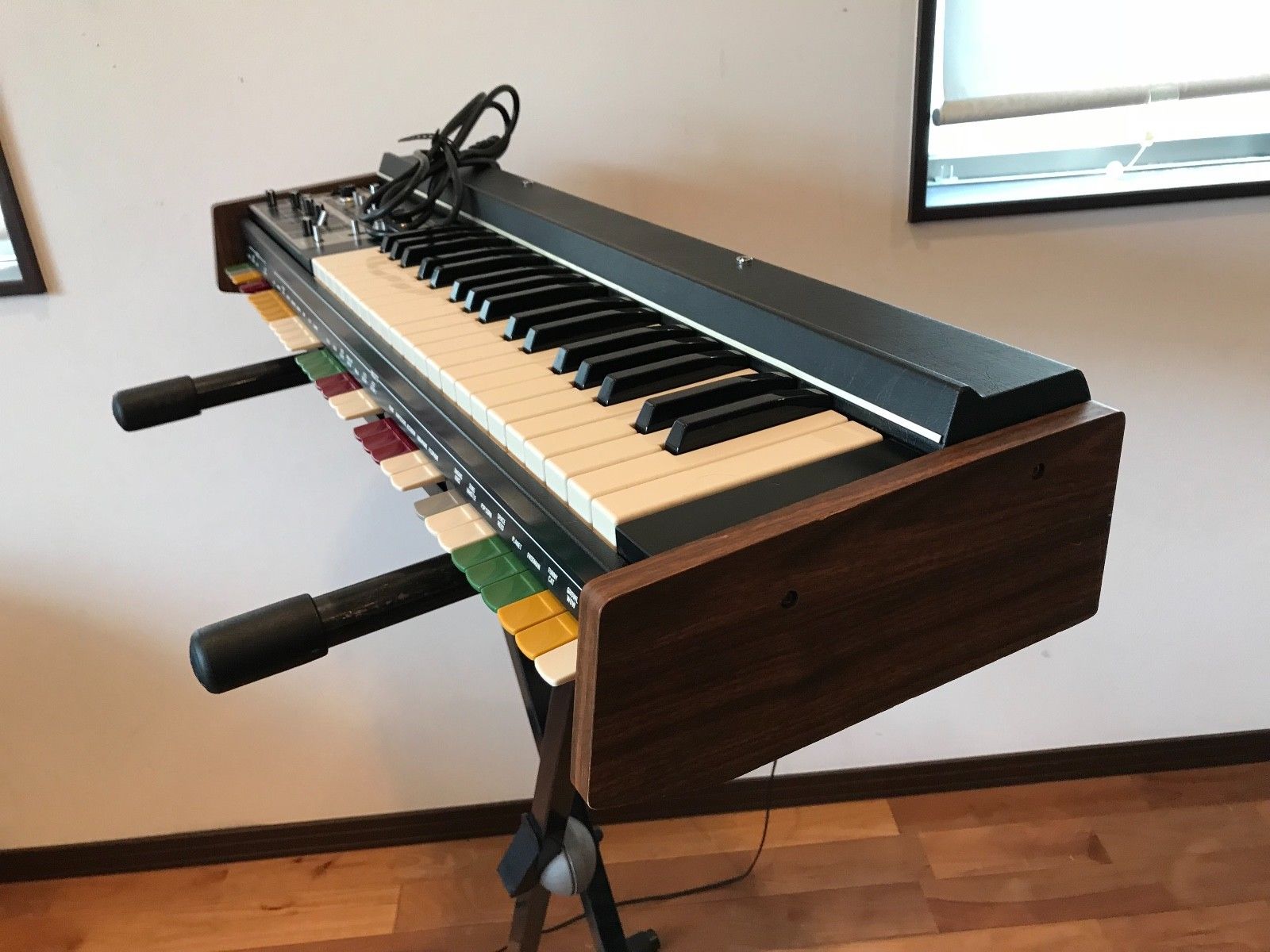 MATRIXSYNTH: Roland SH-2000 vintage analog synthesizer SN 557444