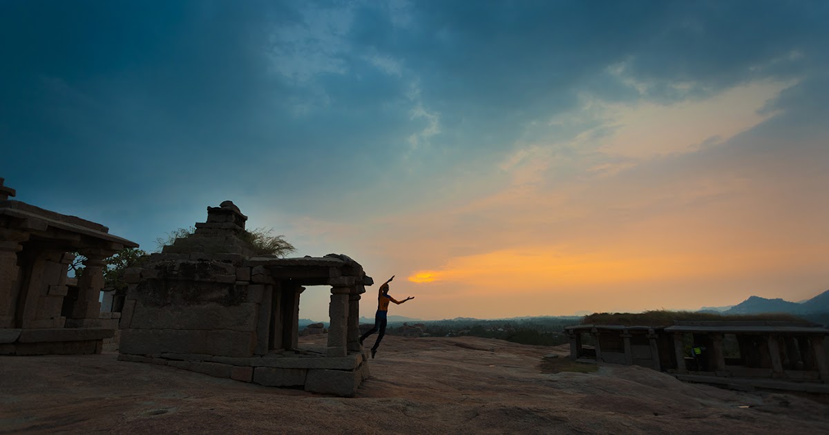 wild travels: Hemakuta hills and the sunset, Hampi