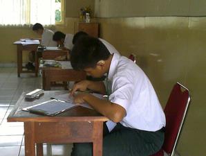 Definisi dan Klasifikasi Tunarungu - MATERI PLB