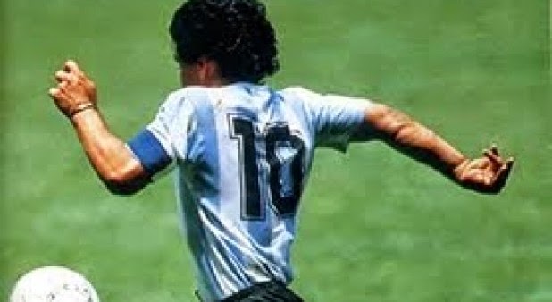 Radio Revista Faro Deportes: ANECDOTAS IMPRESIONANTES DE MARADONA GENIO ...
