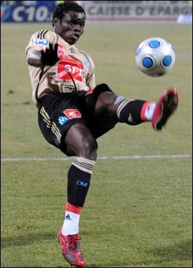 Maestro's Media: TAIYE TAIWO HITS PAY DIRT