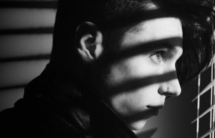 Andy Biersack Announces Debut Solo Album "The Shadow Side " | NataliezWorld
