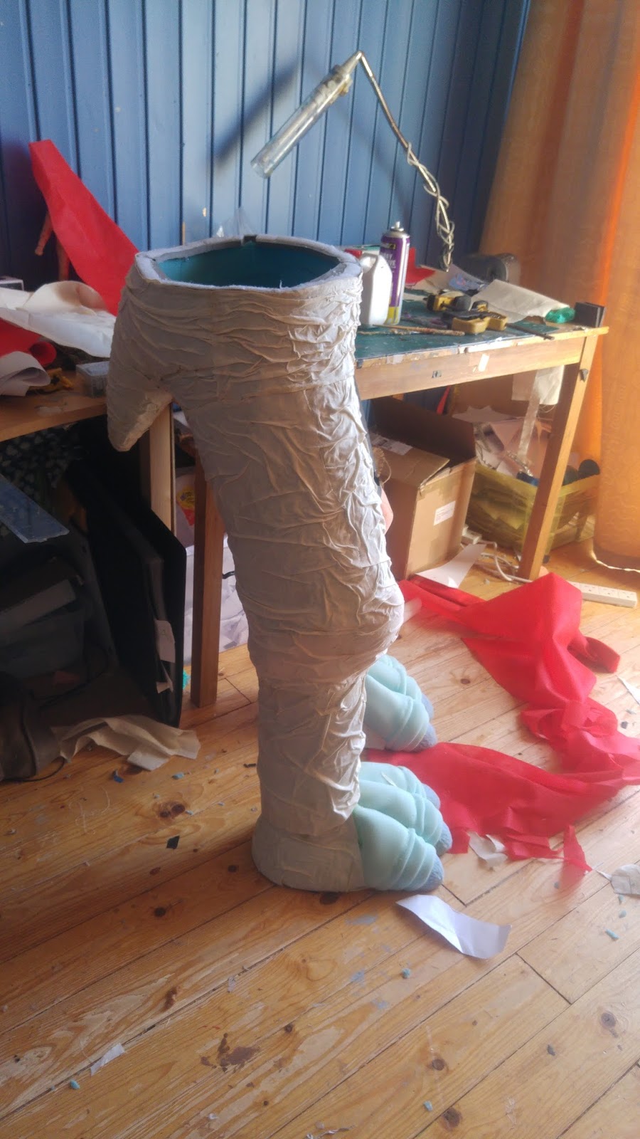 The Prop Solve : Foam Fabricated Creature Suit!