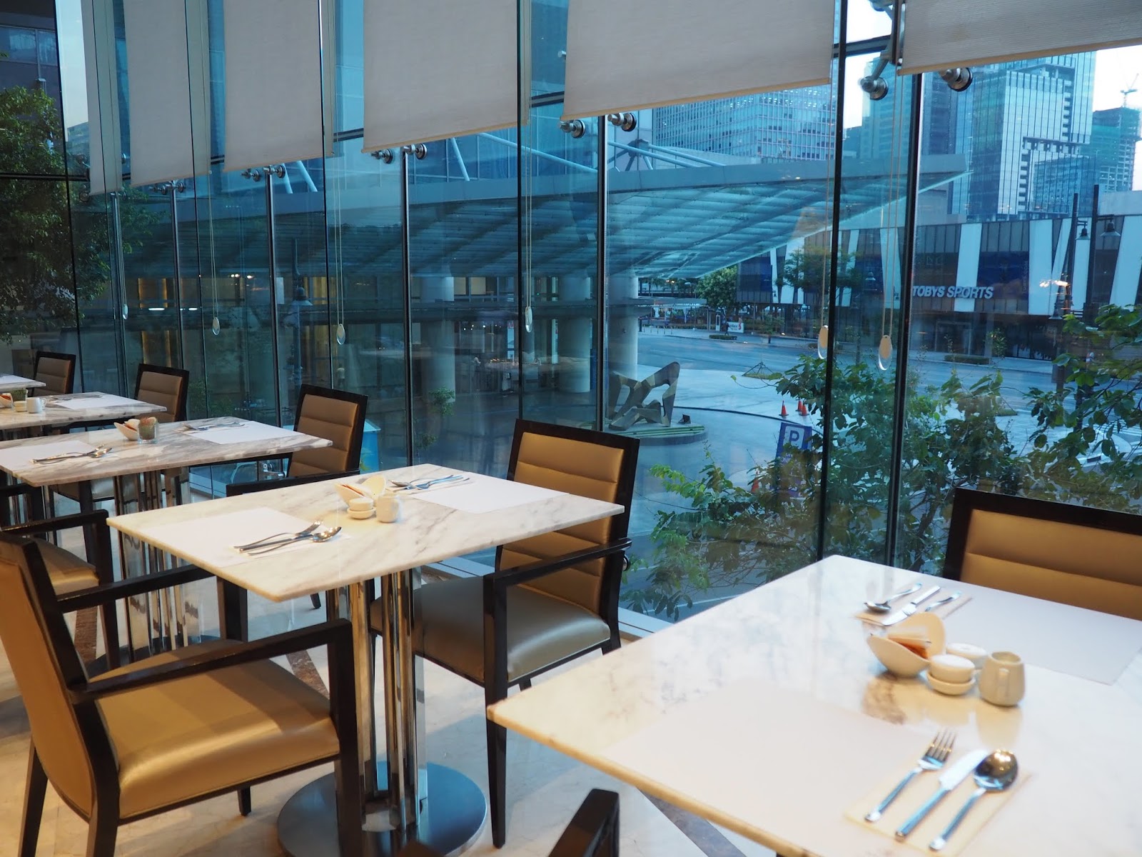 VinaTraveler's Blog: "Ascott BGC Manila", The Most Amazing Luxury ...