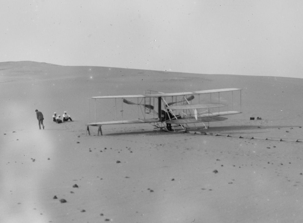 Fly Around the World: The first airplane passenger
