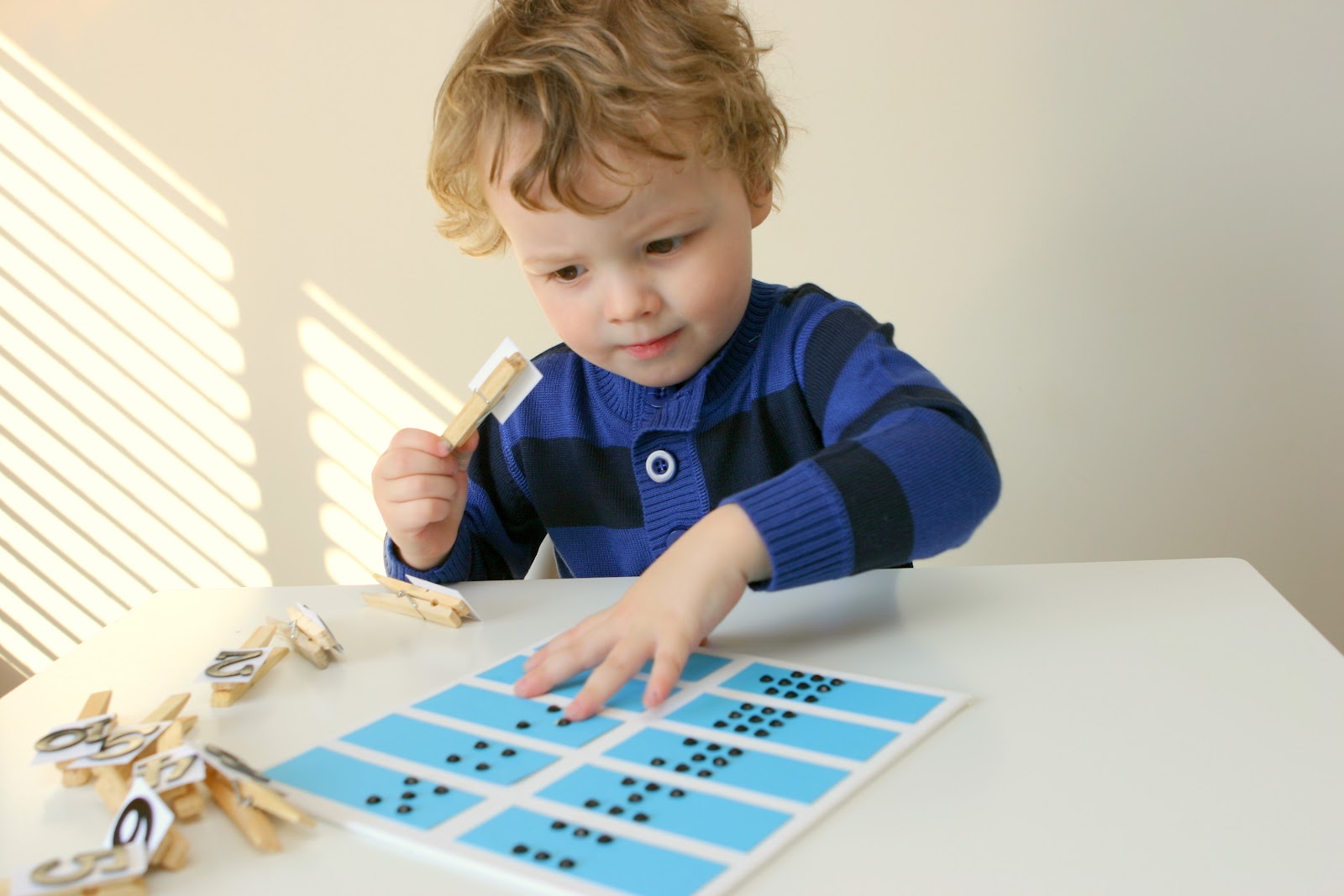 Max & Me: Toddler Tuesday - Number Matching Board
