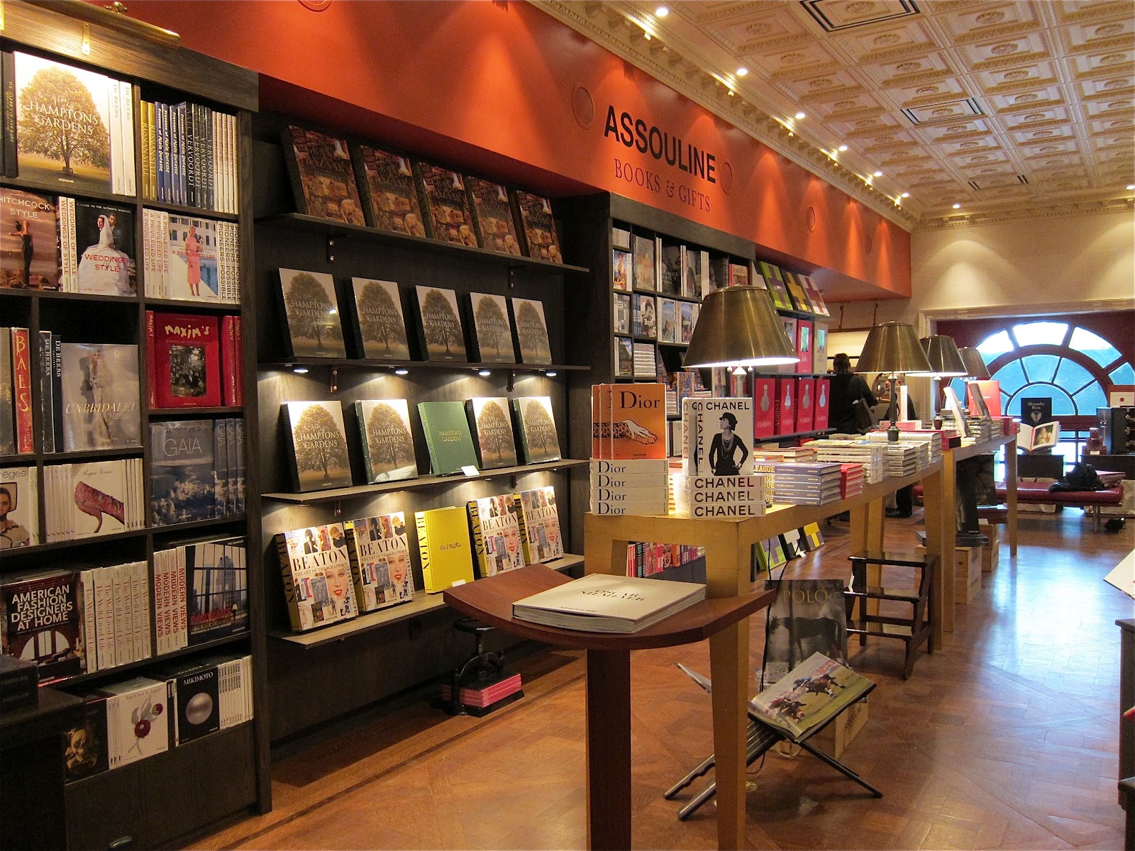 contessanally: NYC. Assouline boutique.