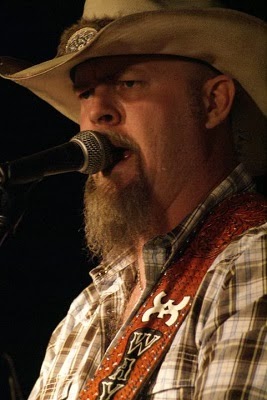 Kentucky Country Music: Honky Tonk Memories with Wayne Mills