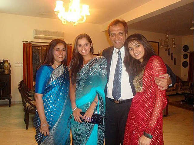 Sania Mirza Family Photos