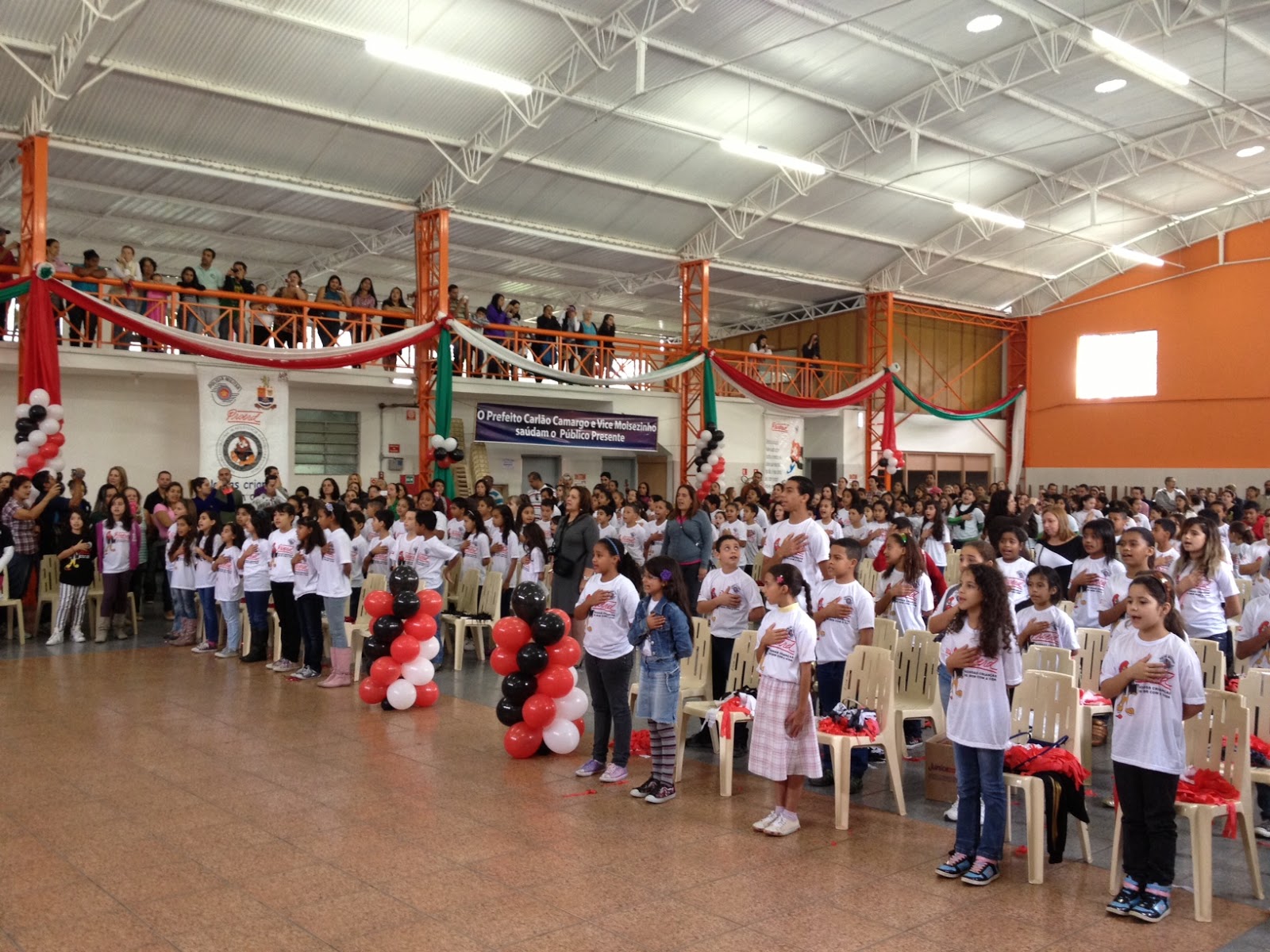 PROERD: Alunos firmam o compromisso de ficar longe das drogas e da ...