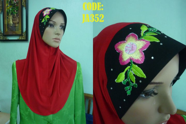 Jannah Anggun: Tudung Bunga Sulam Tampal