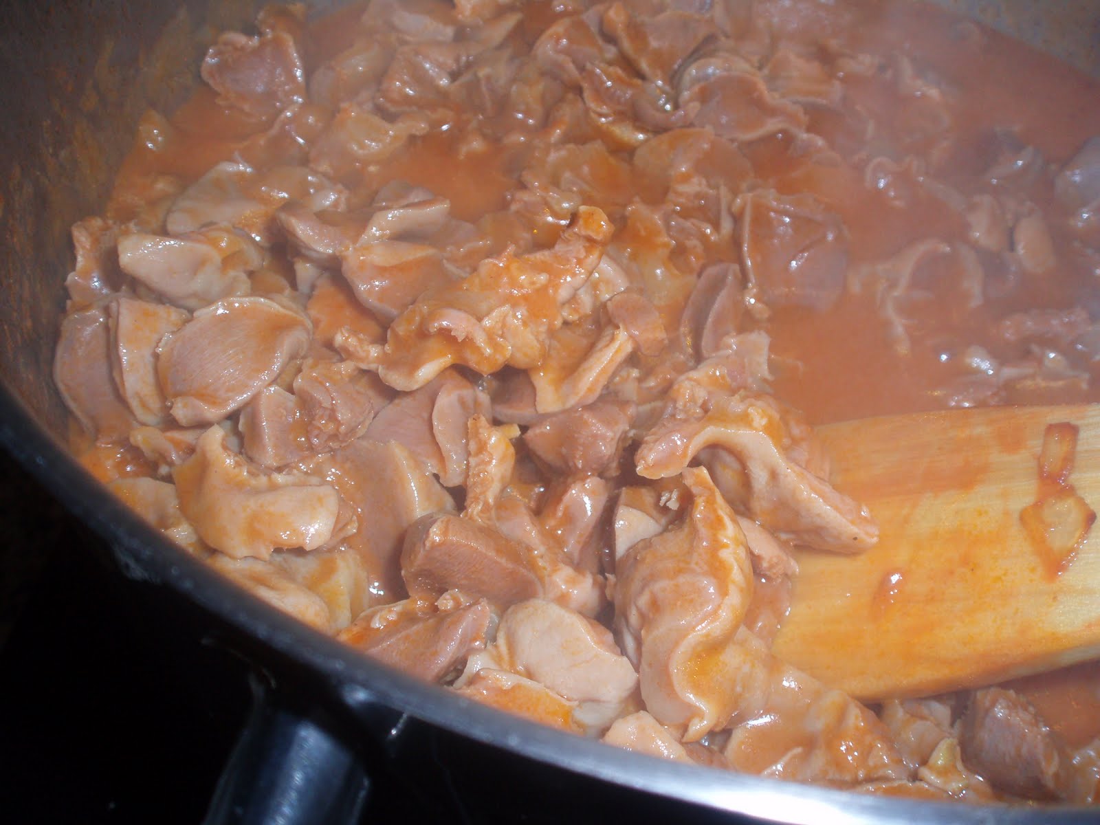 Panela ao lume: Moelas Guisadas