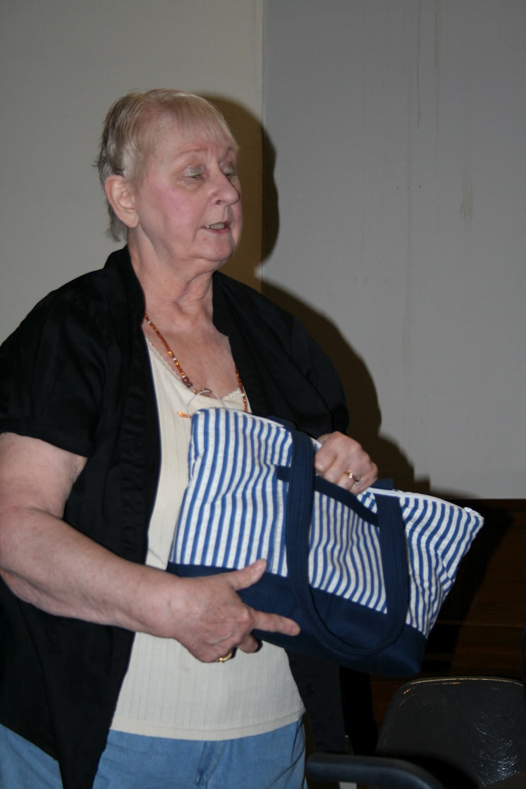 Anchorage Log Cabin Quilters, Inc.