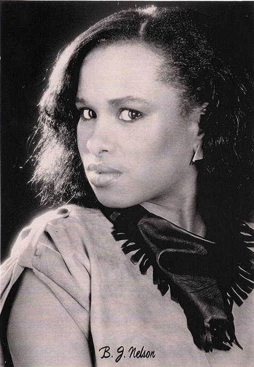 THE JUKEBOX INDIE ARTISTS, PRODUCERS AND DJS REVIEW: THE LADY OF SONGS ...