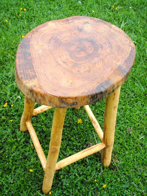 Handmade Matt: Wooden Rustic Stool