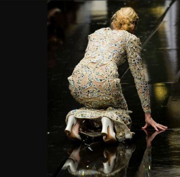 23 Hilarious Ramp Models Fails Ye Kya Chutiyapa Hai