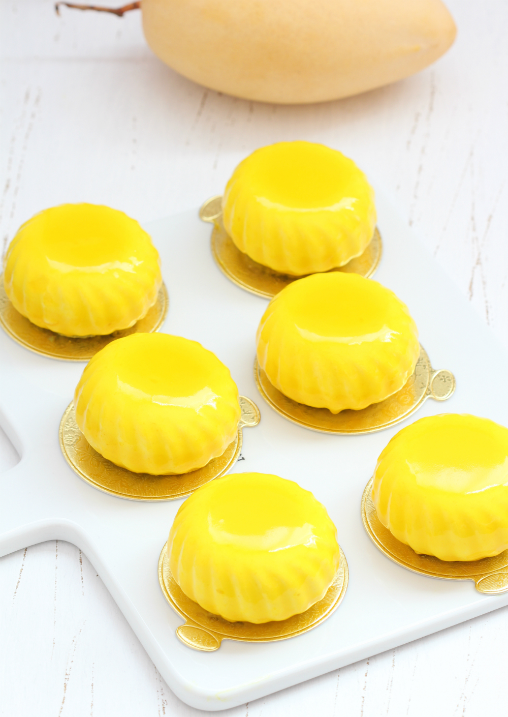 my bare cupboard: Mango-pomelo and matcha petit gateaux