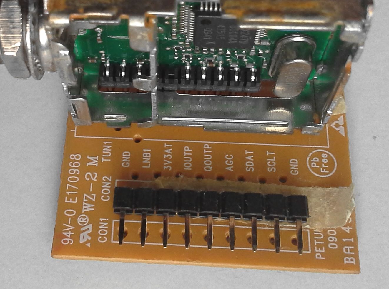 How to control the (BS2)S7VZ6306 tuner · One Transistor