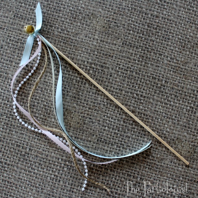 The Partiologist: DIY Ribbon Wands!