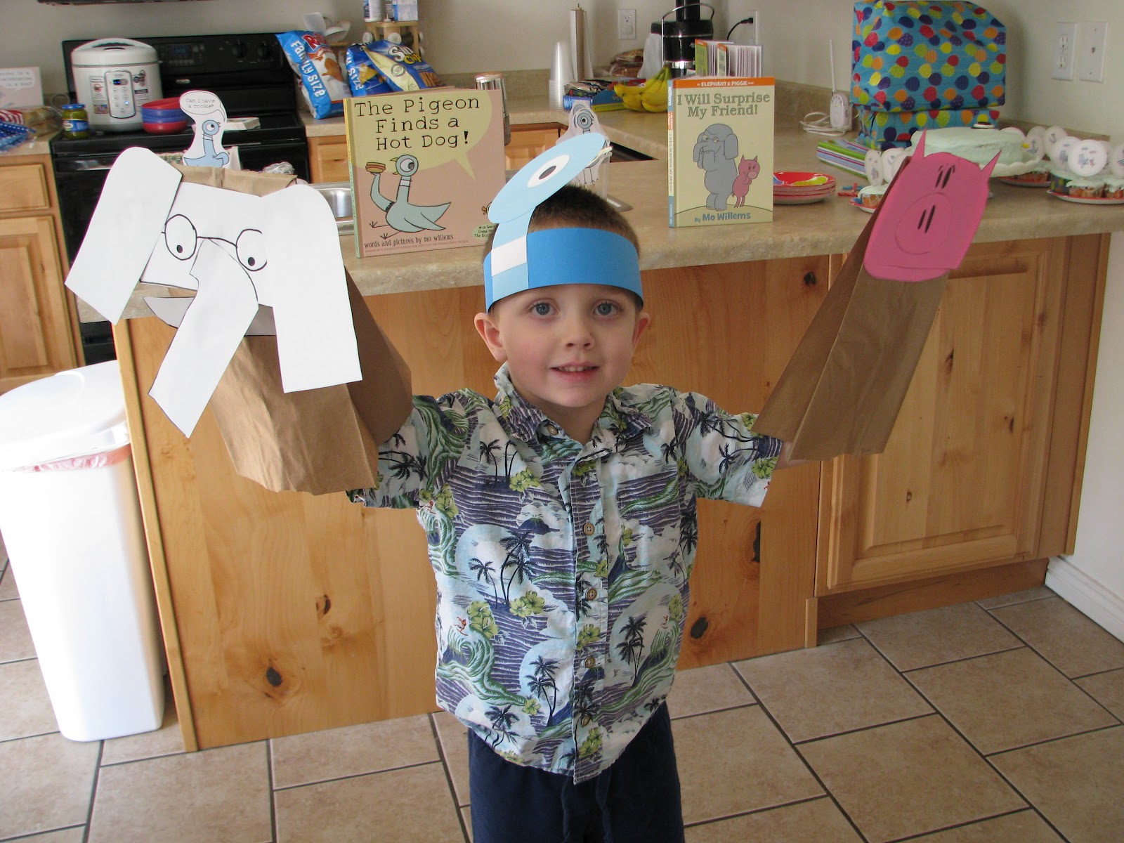 Mommy's Little Helper: Mo Willems Birthday Party