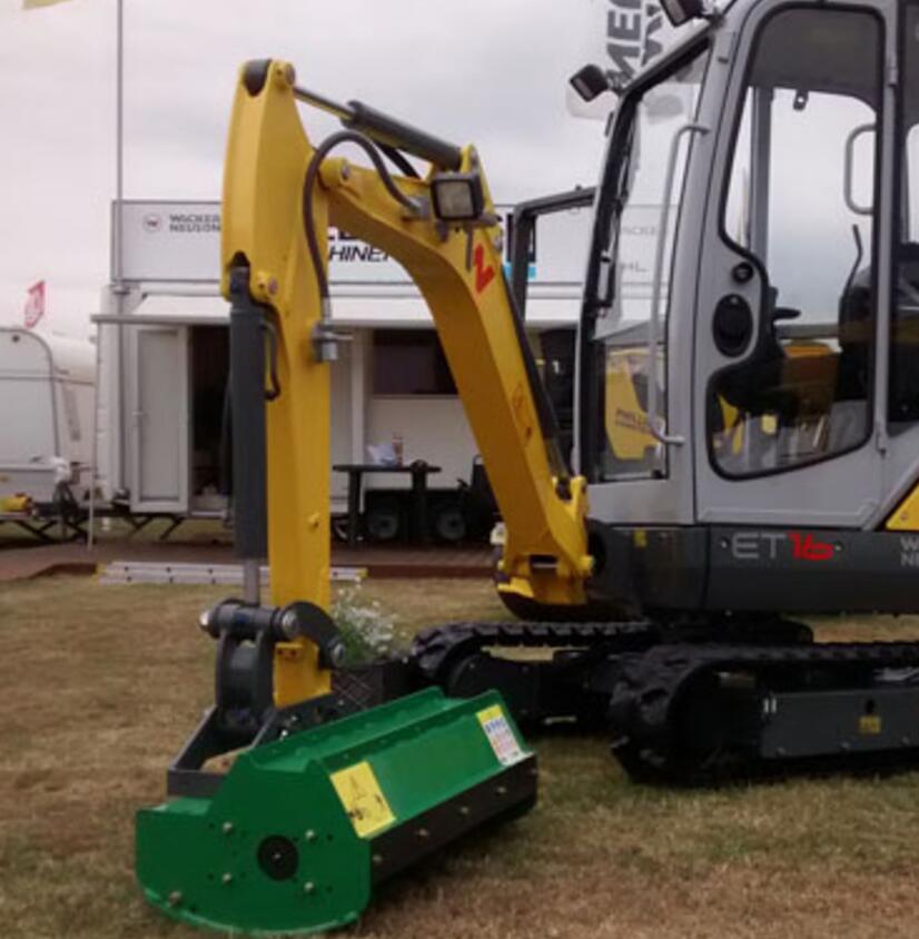 FarmerHelper: brush cutter with S model ADAPTER