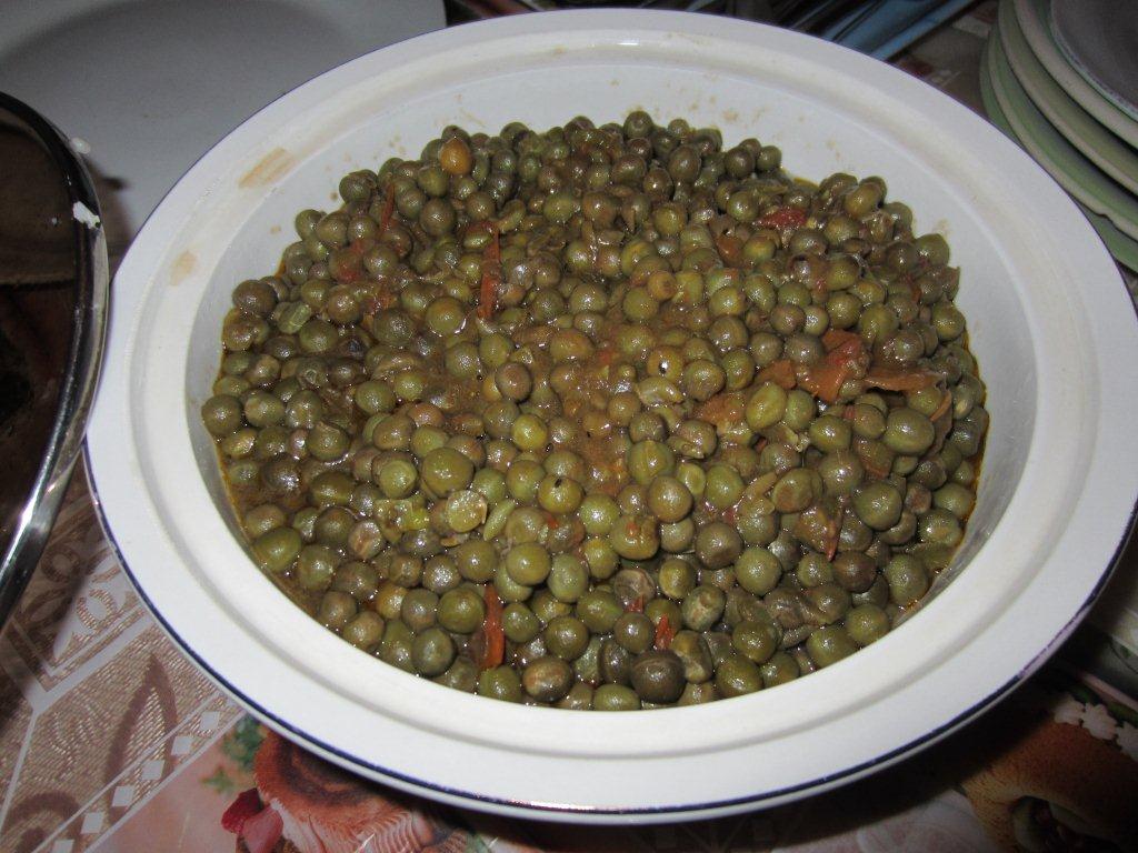 Misdemeanor's Cave: Uganda foods